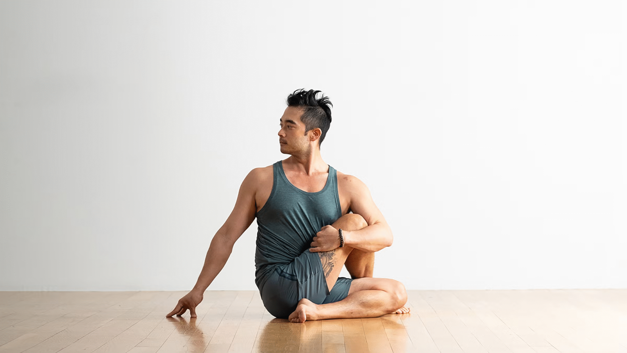Top 10 Best Sitting Yoga Asanas Images With Names: A Complete Guide ...